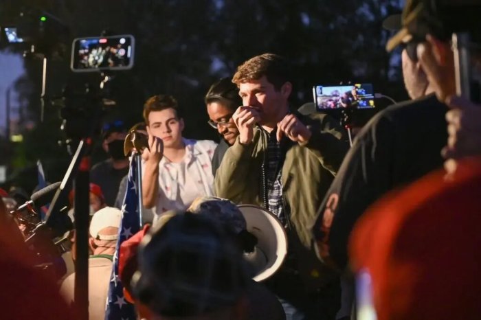 EEUU. La batalla de los Groypers | www.liberacion.cl